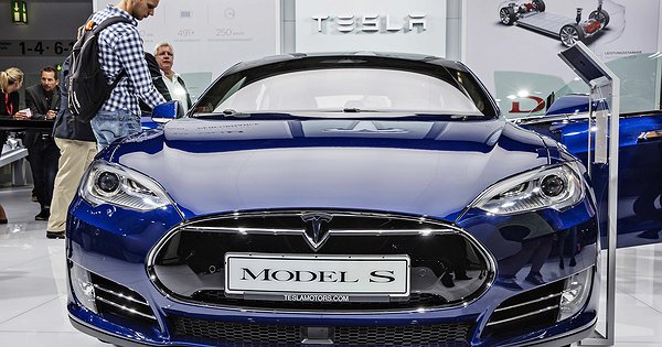 Tesla vs. Uber | Finanzas | ihodl.com